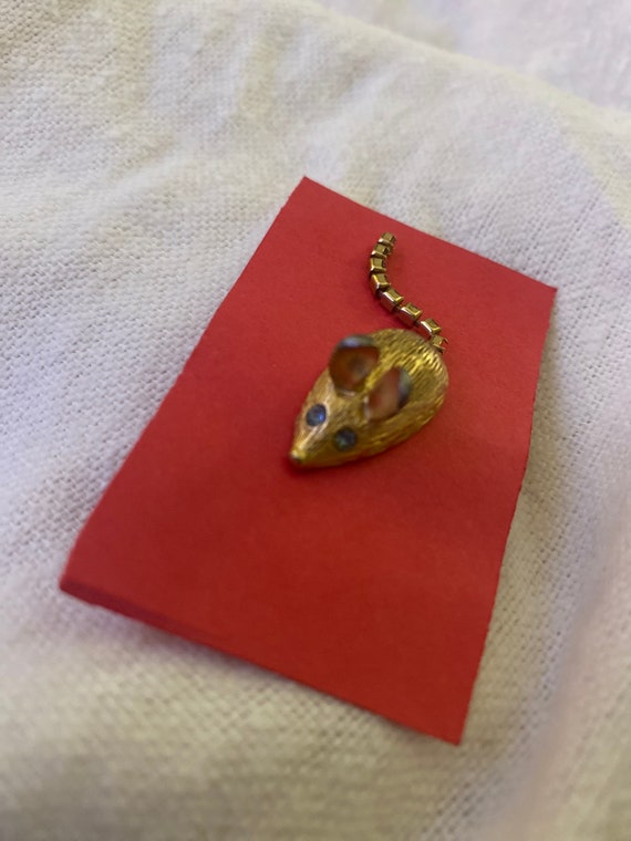 Vintage Avon Mouse Pin - Etsy