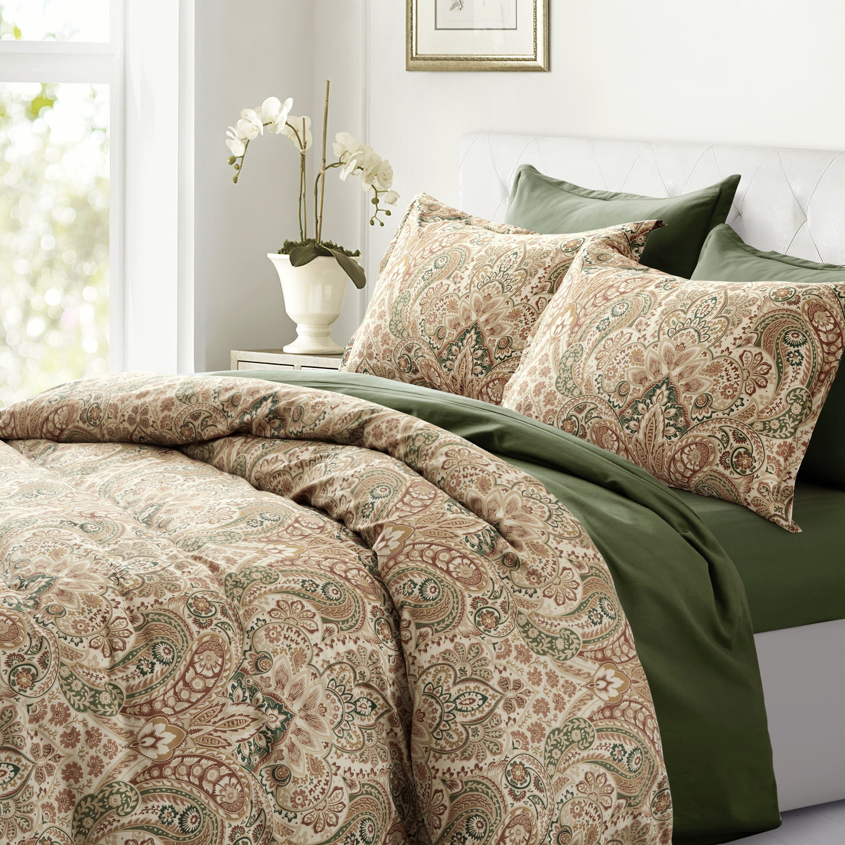 Green Paisley Comforter