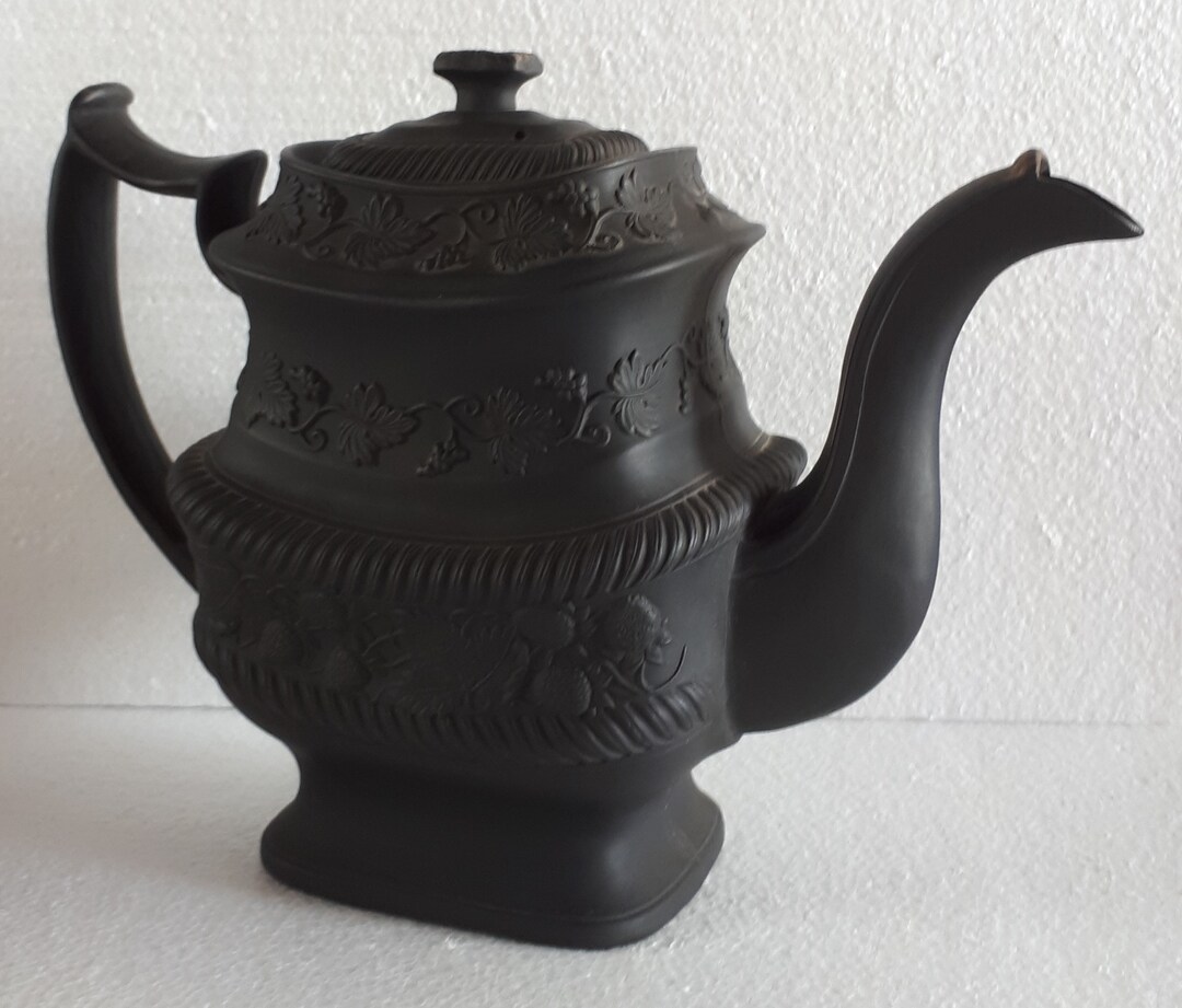 Antique English Black Basalt Porcelain Large Teapot Strawberry Pattern ...
