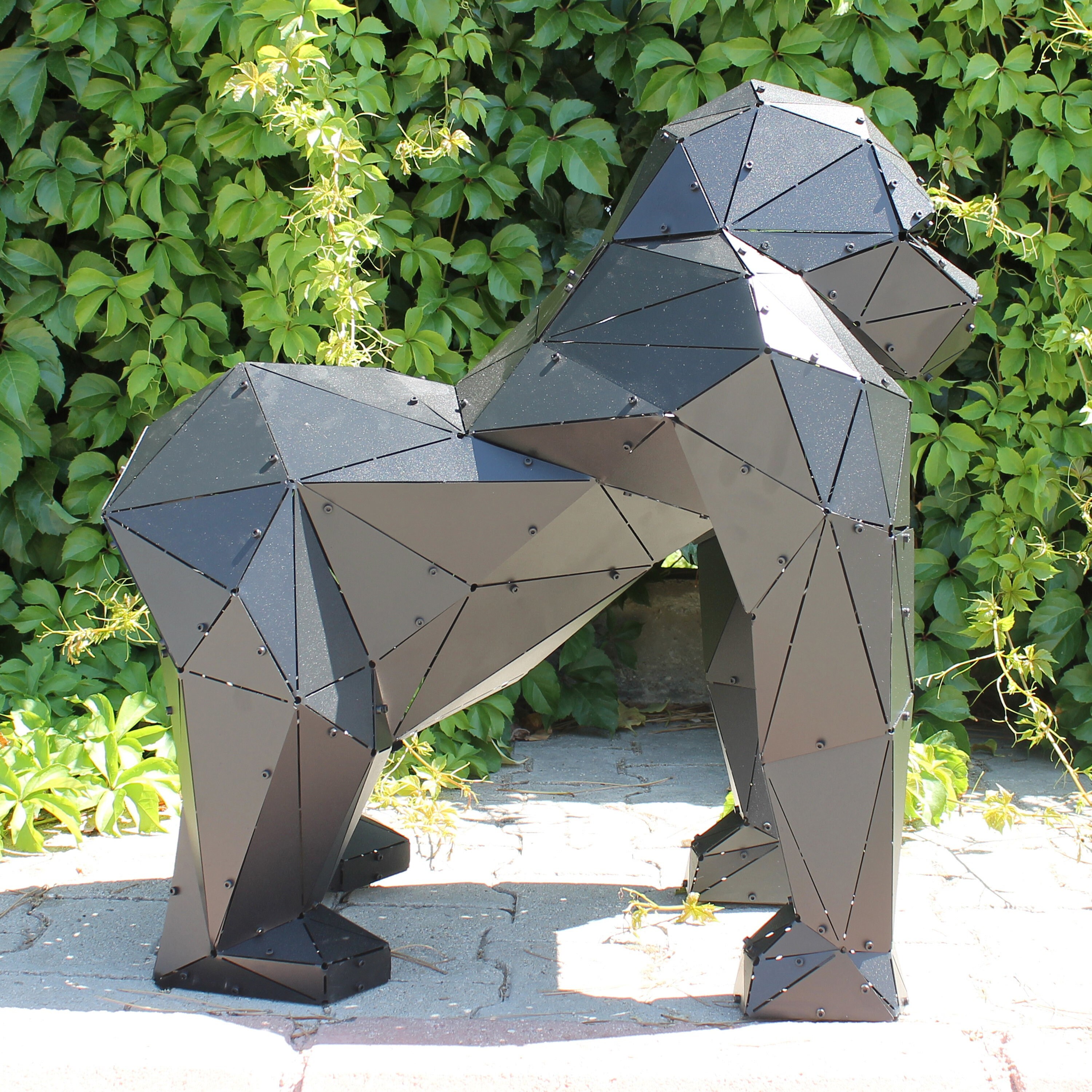 King Kong Statue - Metal Gorilla Scultpure - 3D Metal Art Decor ...