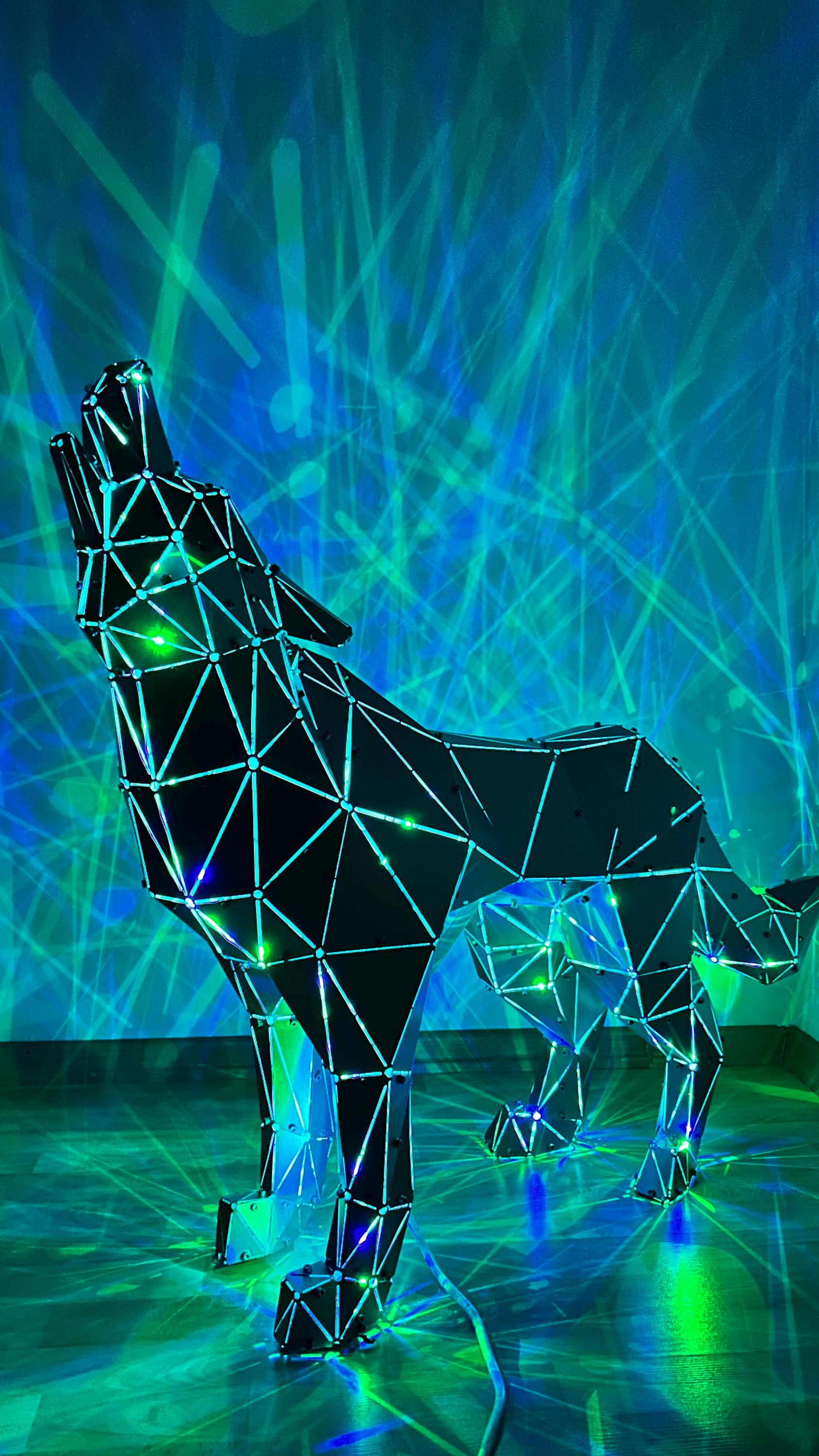 Metal Wolf Statue - 3D Metal Design - Wolf Sculpture - Decorative Wolf ...