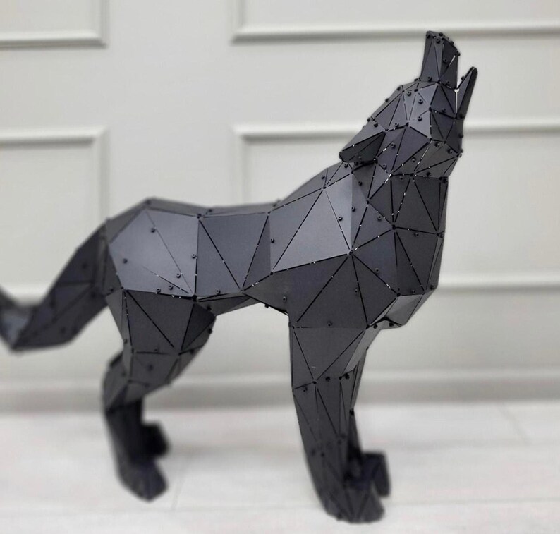 Metal Wolf Statue - 3D Metal Design - Wolf Sculpture - Decorative Wolf ...