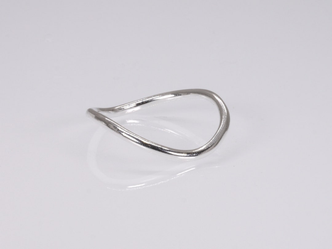 KYMA Solo Wave Ring - Mini 1.5mm - Silver or 9k Gold - Handmade - Etsy