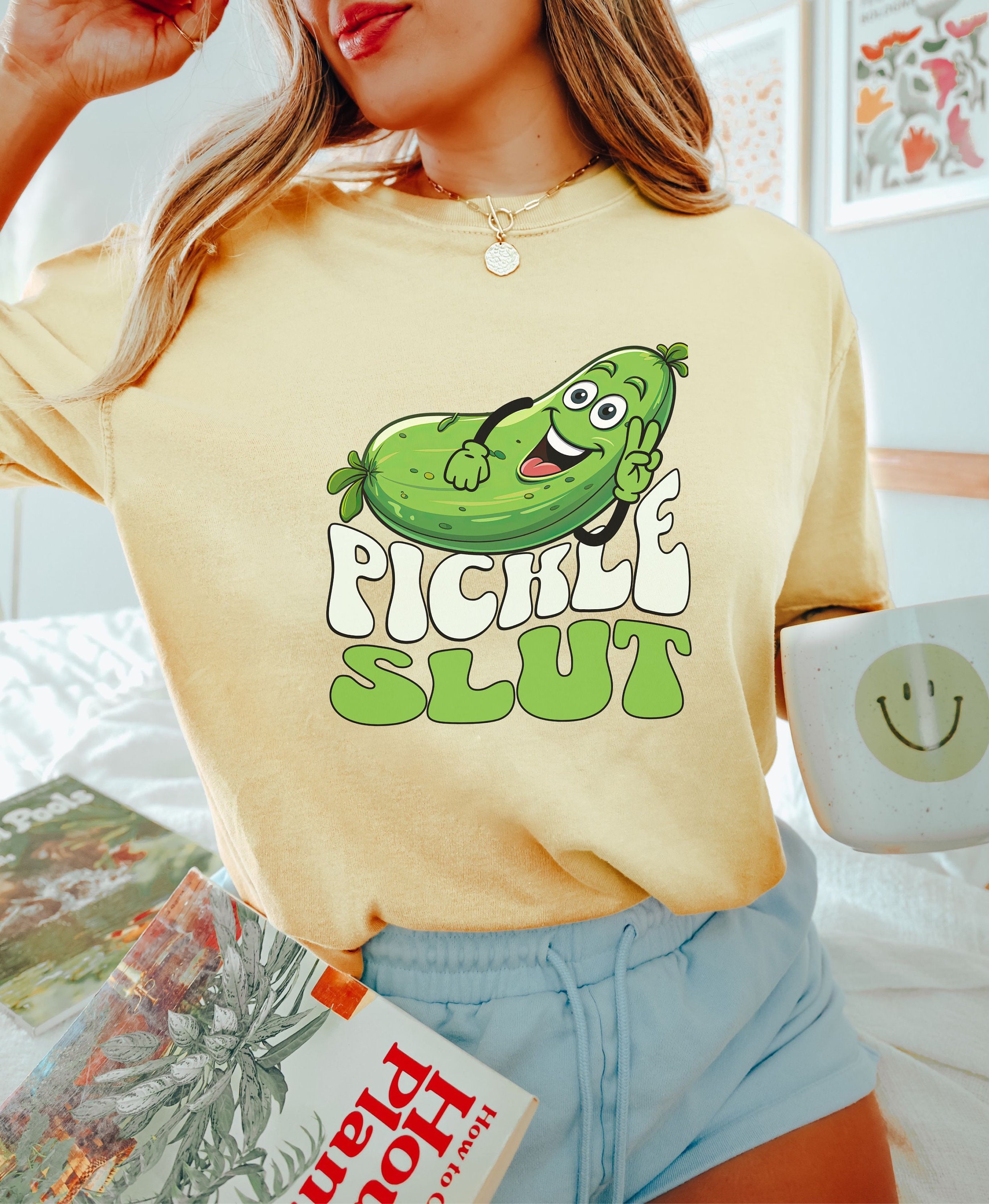 Pickle Slut PNG, Pickle Humor, Funny Quirkie Pickle Girl, Gherkin ...