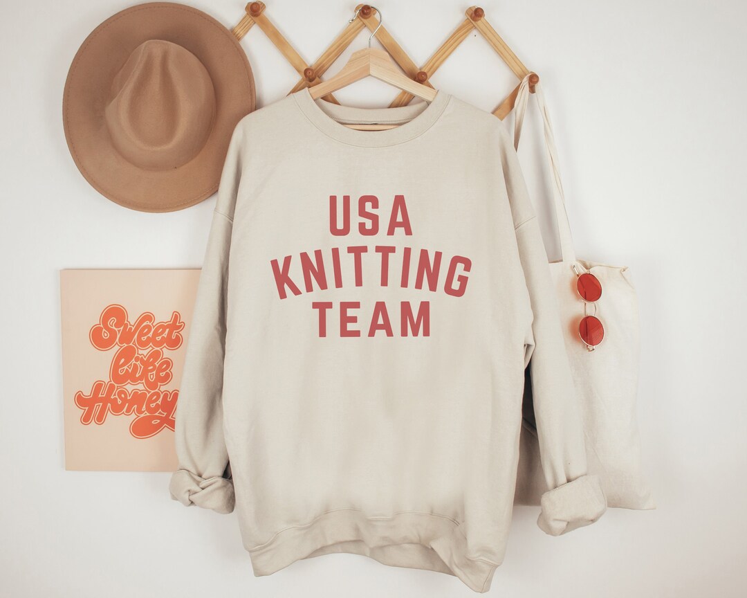 USA Knitting Team, Knitting Sweatshirt, Retro Crewneck, Crafting Shirt ...