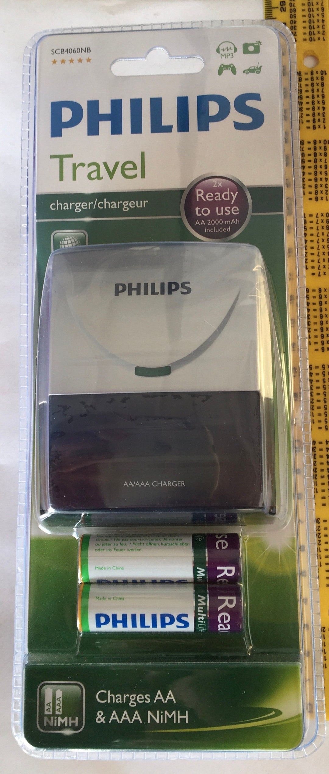 Philips Multilife Battery Charger SCB4060NB Travel 2 Batteries Rec. AA ...
