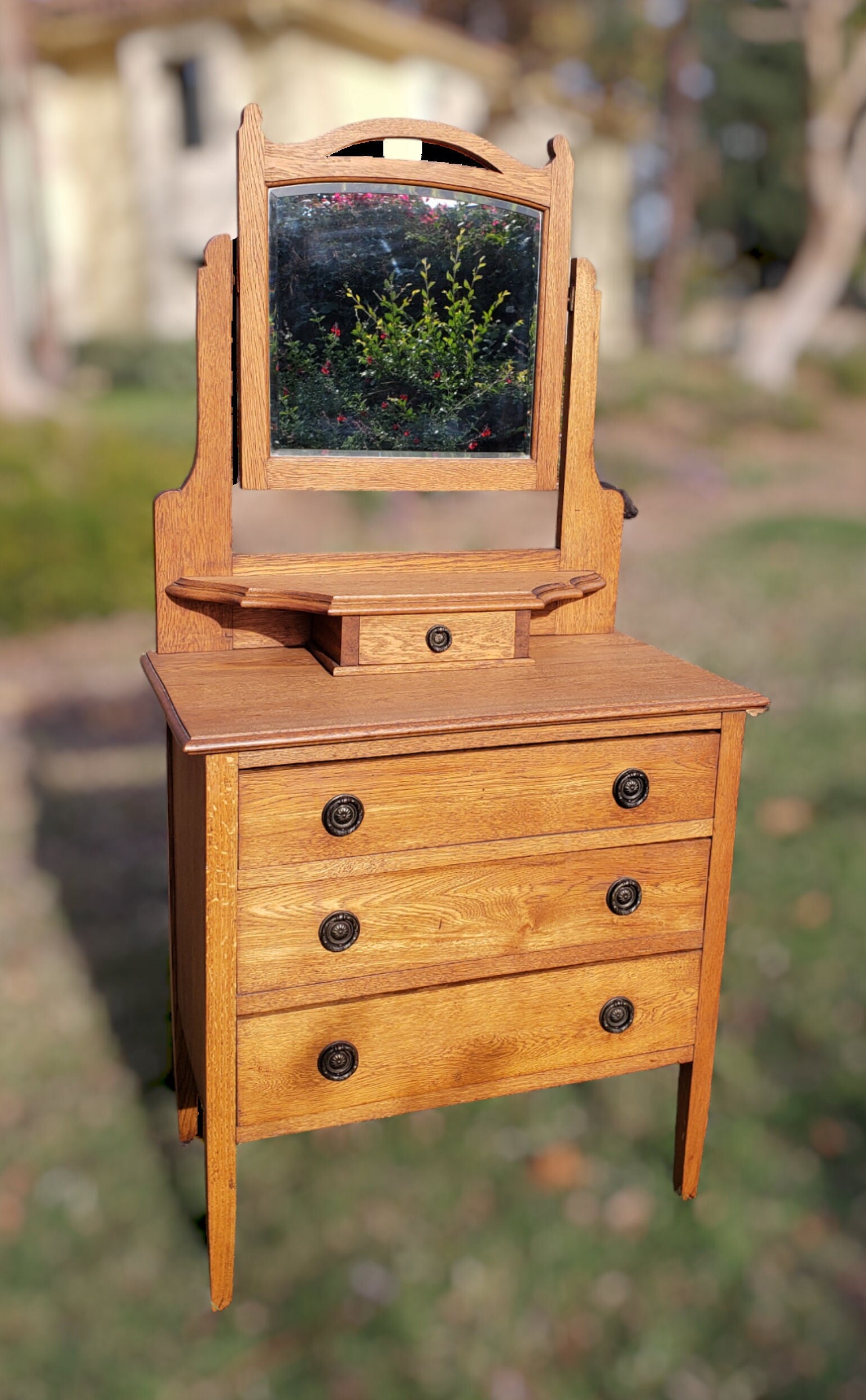 Vintage Mission Style Vanity / Craftsman Bureau / Vintage Oak Dresser ...