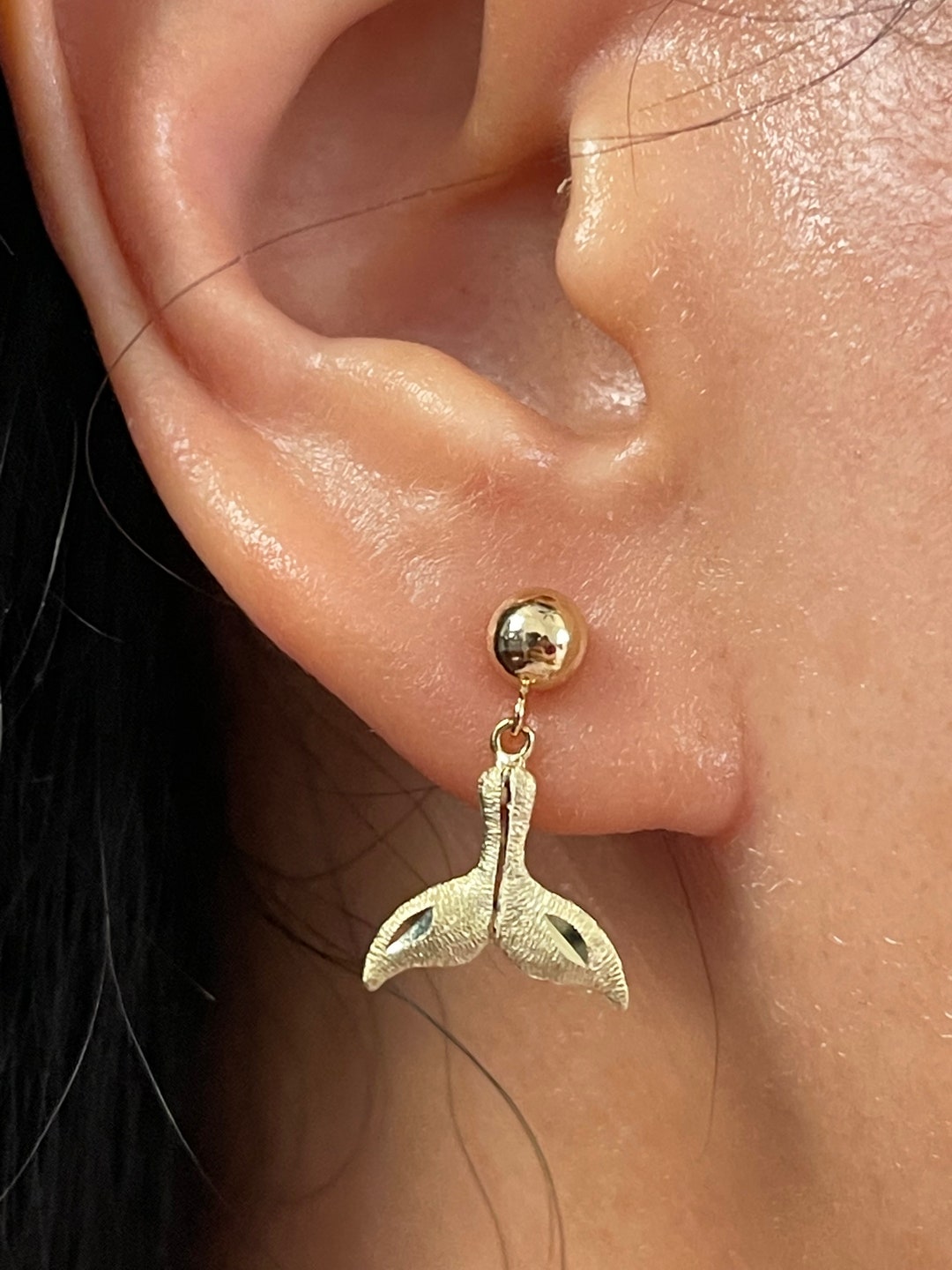 14 Karat Solid Yellow Gold Hawaiian Diamond Cut Whale Tail - Etsy