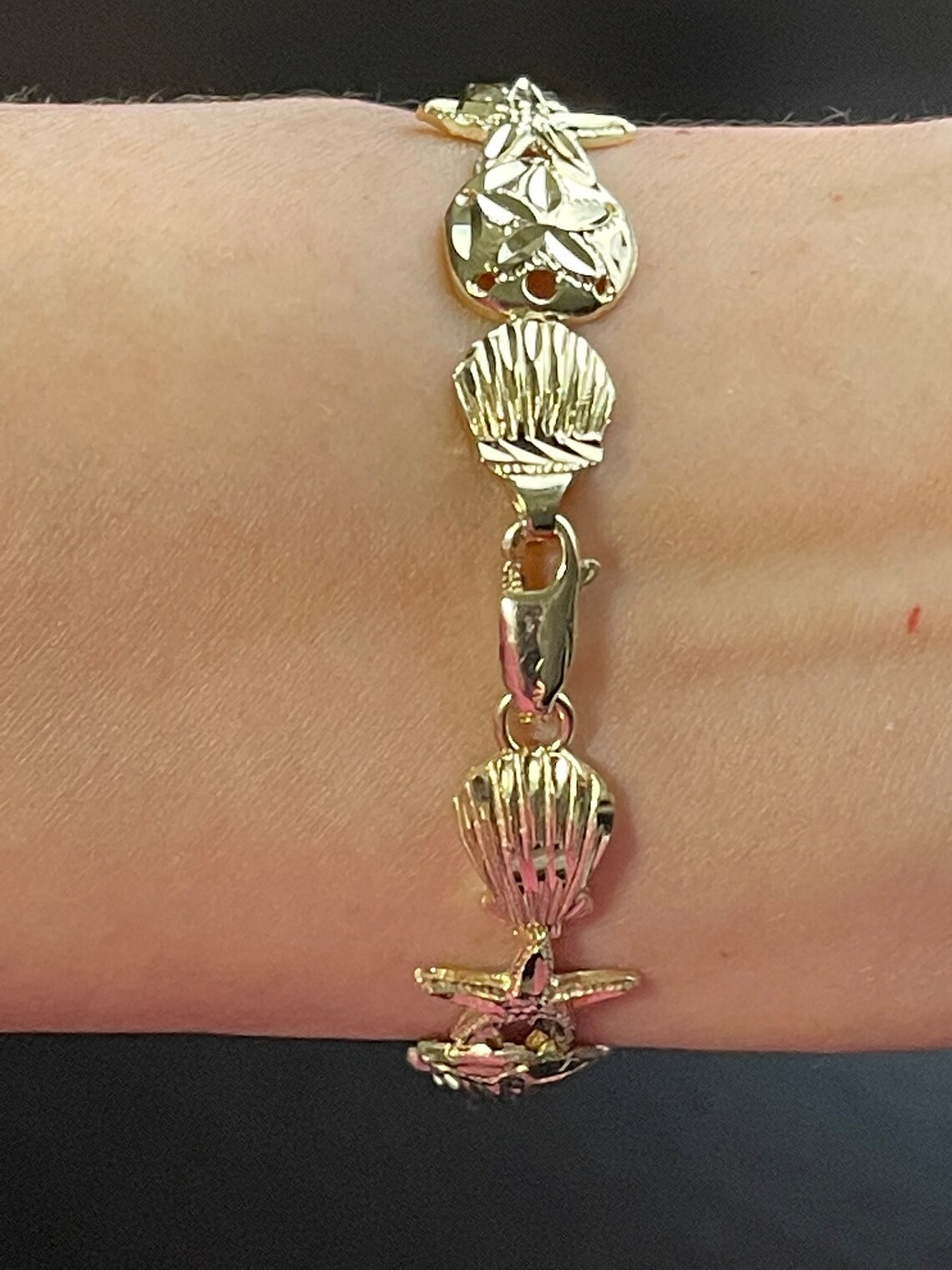 14K Solid Yellow Gold Hawaiian Sea Life Bracelet: Starfish, Sand Dollar ...