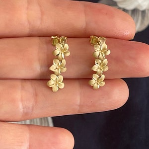 14 Karat Solid Yellow Gold Hawaiian Triple Plumeria Flowers Stud Earrings Diamond Cut on the ...