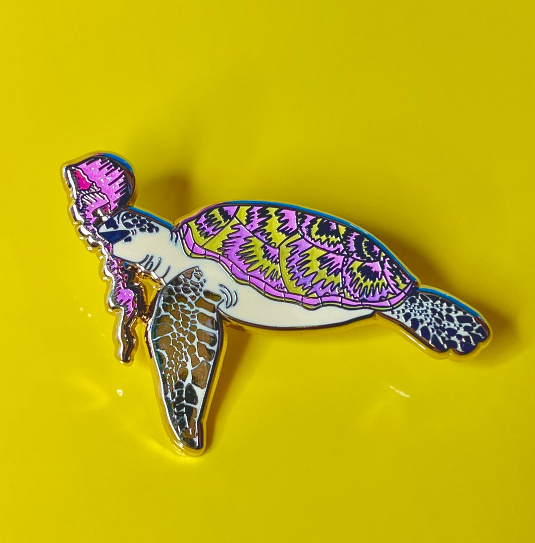 Hawksbill Sea Turtle Hard Enamel Pin: Ocean Lover Gift - Etsy