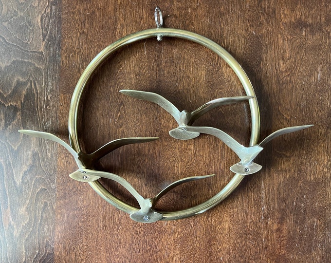 Vintage Brass Ring of Flock of FLYING BIRDS SEAGULLS Wall Decor 17in X ...