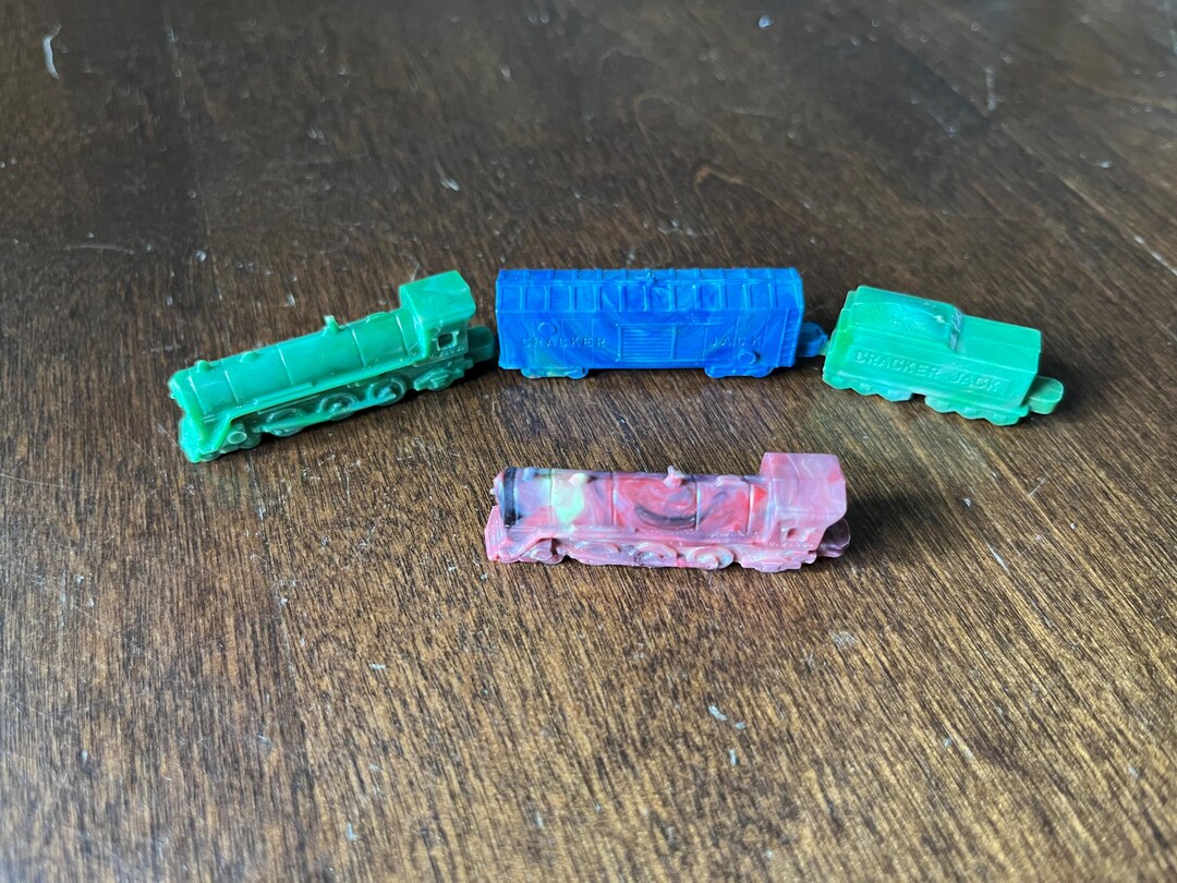 Vintage TRAIN RAILCARS LOCOMOTIVE Cracker Jack Prizes 2 Inch Lot of 4 ...