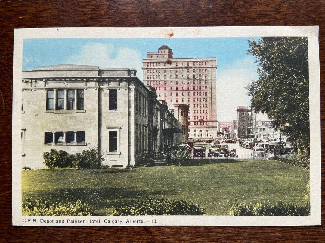 Vintage CPR Depot and Palliser Hotel Calgary Alberta POSTCARD 1950's ...
