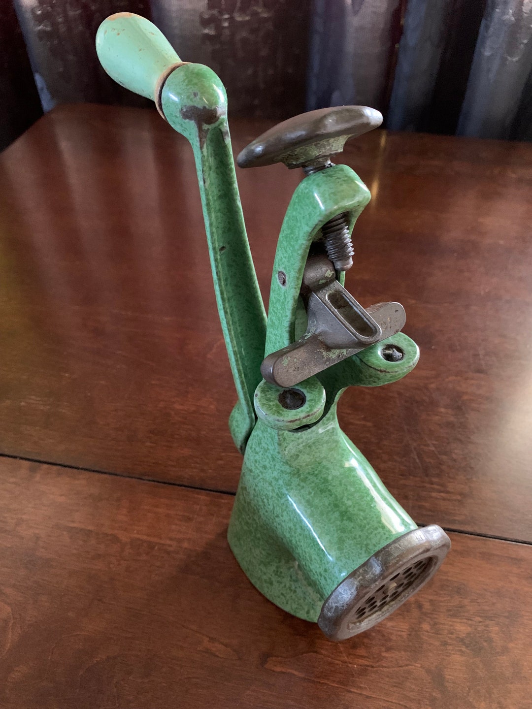 Vintage HARPER 1000 FOOD MINCER Hand Crank Cast Iron Mill Grinder Green ...