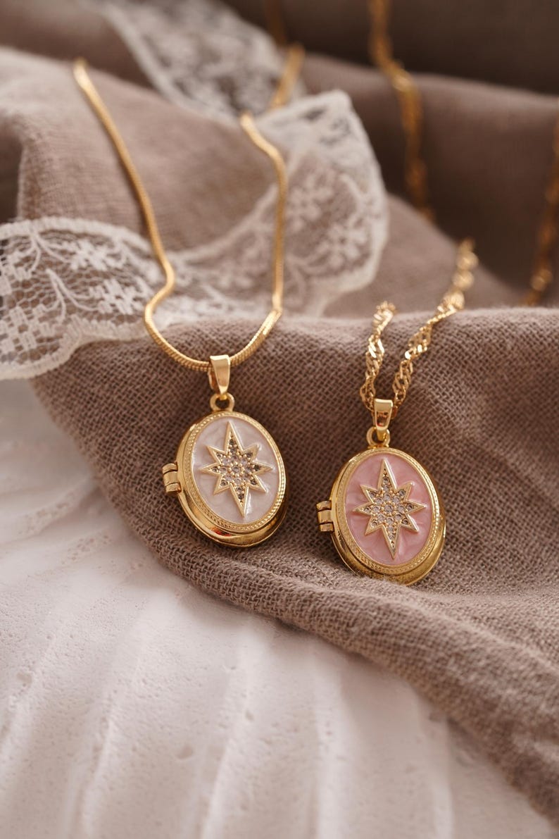 Custom Photo Locket Necklace V2, Pole Star Pendant – Personalized Gift ...