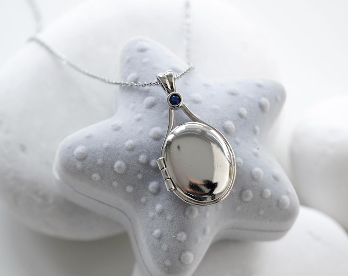 Real H2O Locket Just Add Water Photo Picture Oval Round Locket Engraved ...