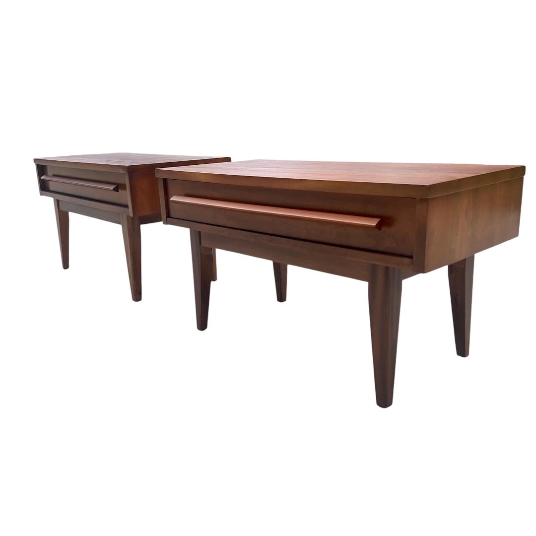 Mid Century Walnut Nightstands End Tables Pair Dixie Furniture Single ...