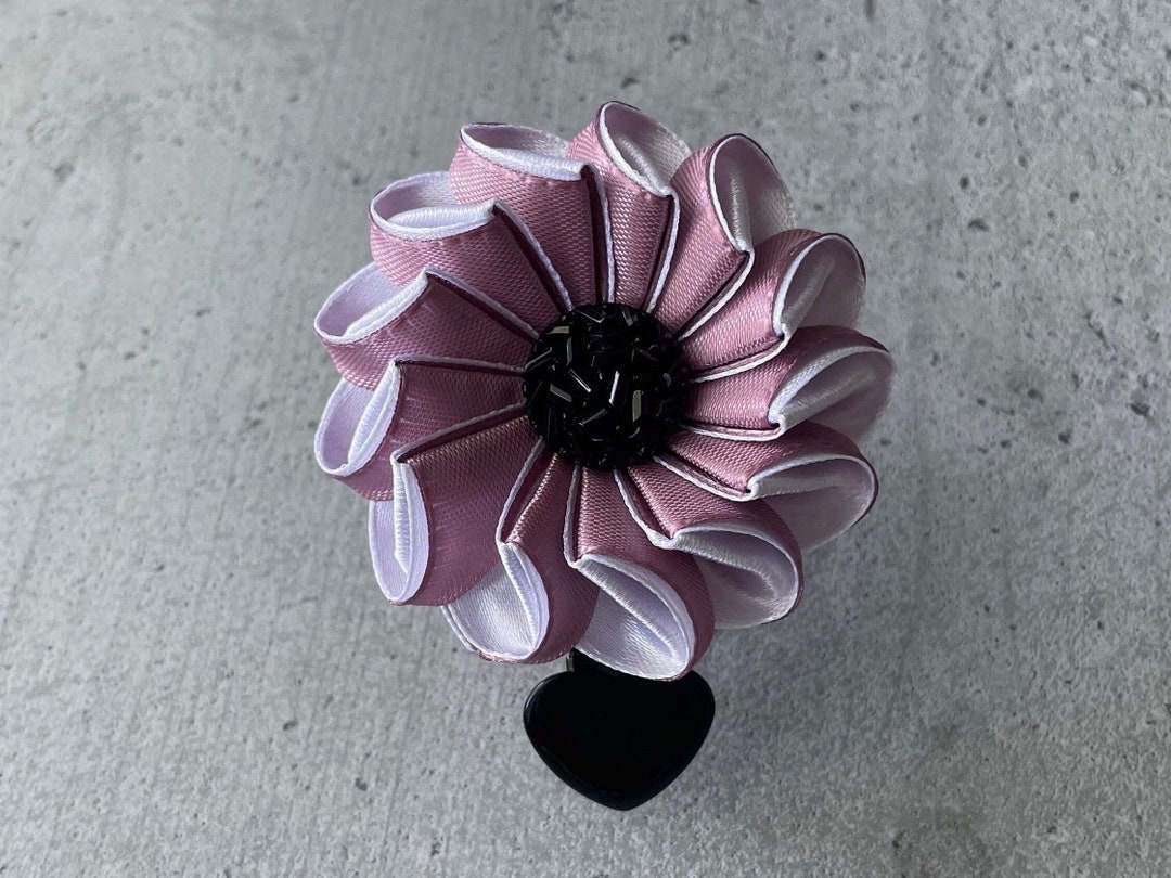 Dog Show Exhibitor Rozette / Pale Pink Dog Show Number Pin / Catalog ...