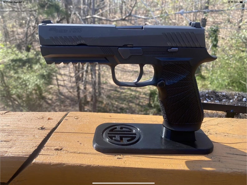 3D Printed Sig Sauer Double Stack Pistol Display Stand Fits M17, M18 ...