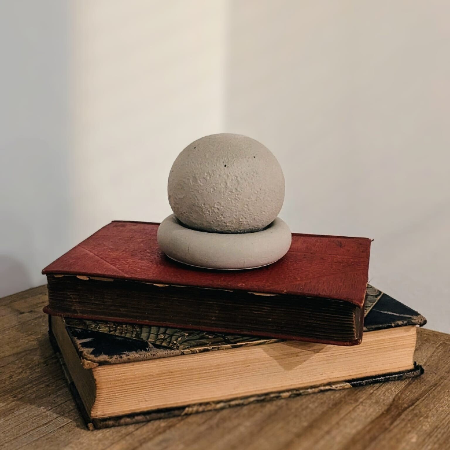 Concrete Moon Aroma Essential Oil Diffuser With Tray - Etsy