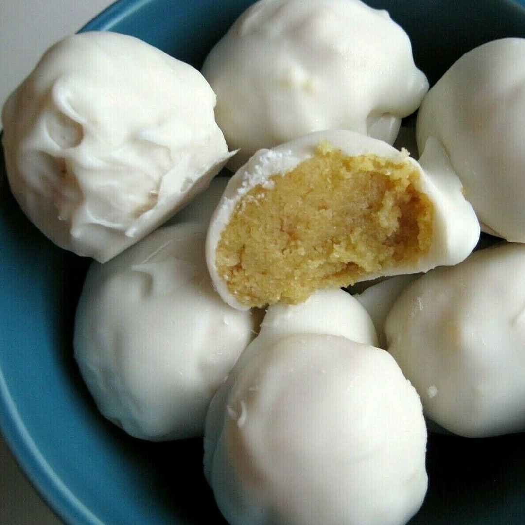 Homemade Lemon Cake Balls: Fresh Dessert Truffles (2 Dozen) - Etsy