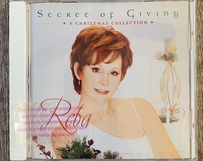 Reba Mcentire / Secret of Giving: a Christmas Collection. Classic ...