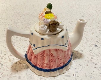 Cardinal Inc Teapot - Etsy