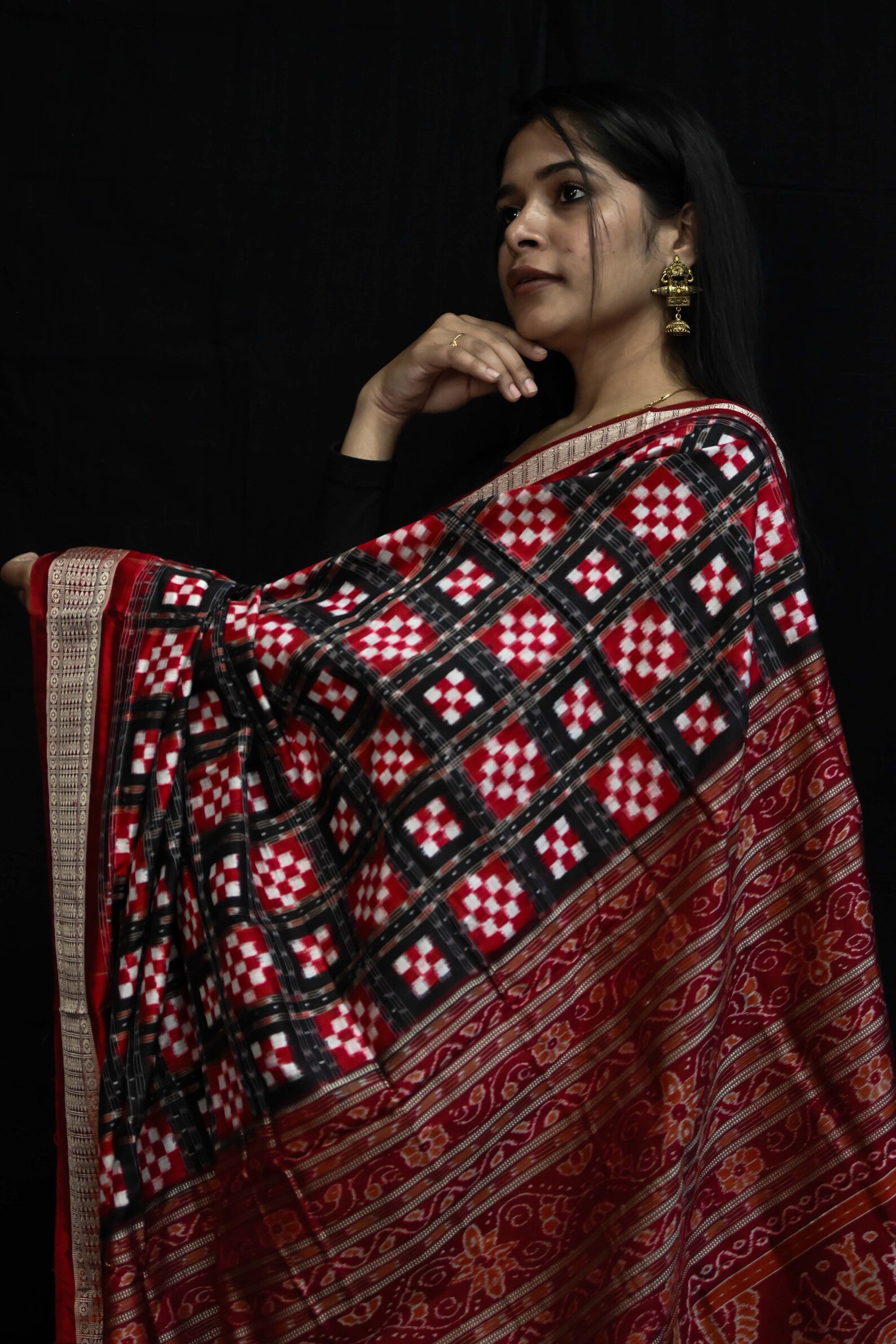 Red Black White Pasapali Kothi Odisha Ikat Sambalpuri Silk Saree-odisha ...