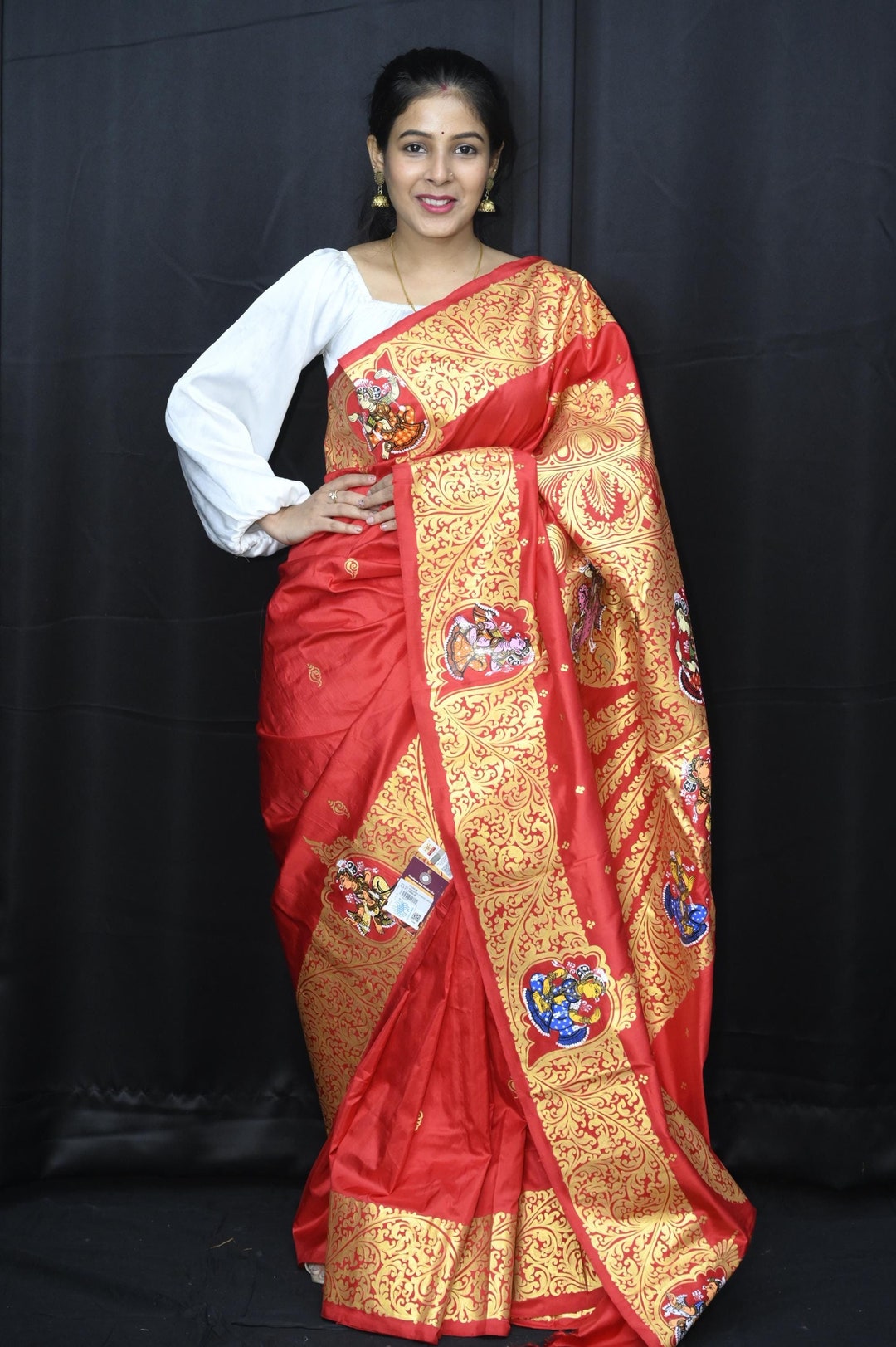 Red Pattachitra Silk Saree | Odisha Handicraft, Handloom Motif - Etsy
