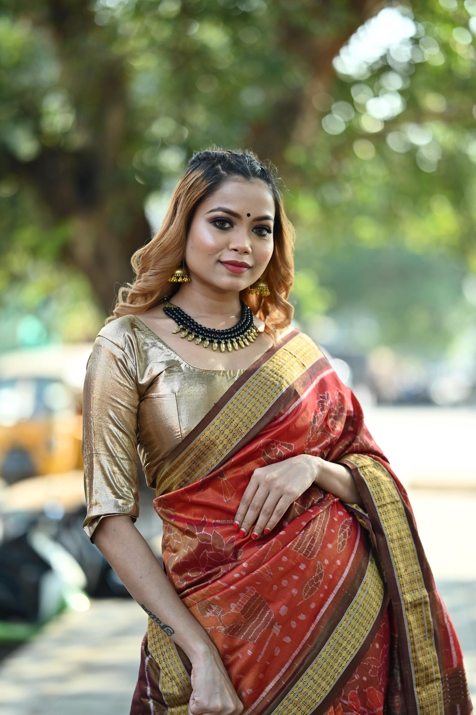 Orange Mehendi Green Mahula Benta Odisha Ikat Sambalpuri Silk Tissue ...