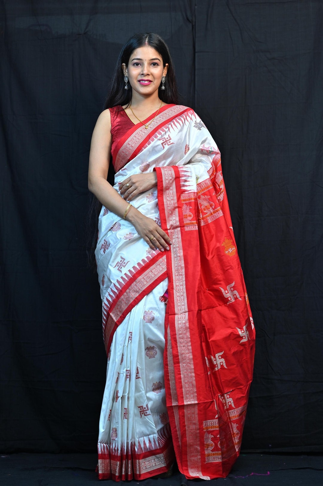 White Red Swastik Kalash Design Odisha Ikat Silk Saree-odisha Weaves ...