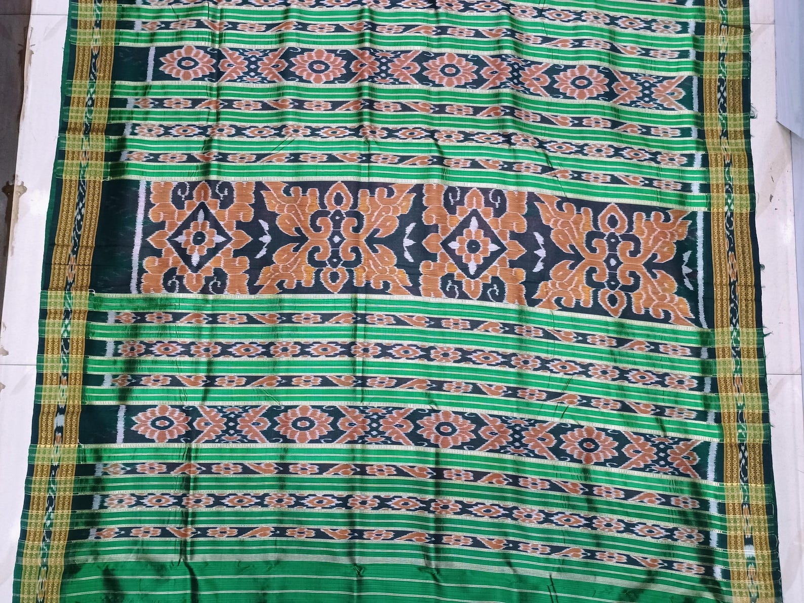 Red Green Temple Odisha Ikat Khandua Silk Saree-odisha Weaves - Etsy