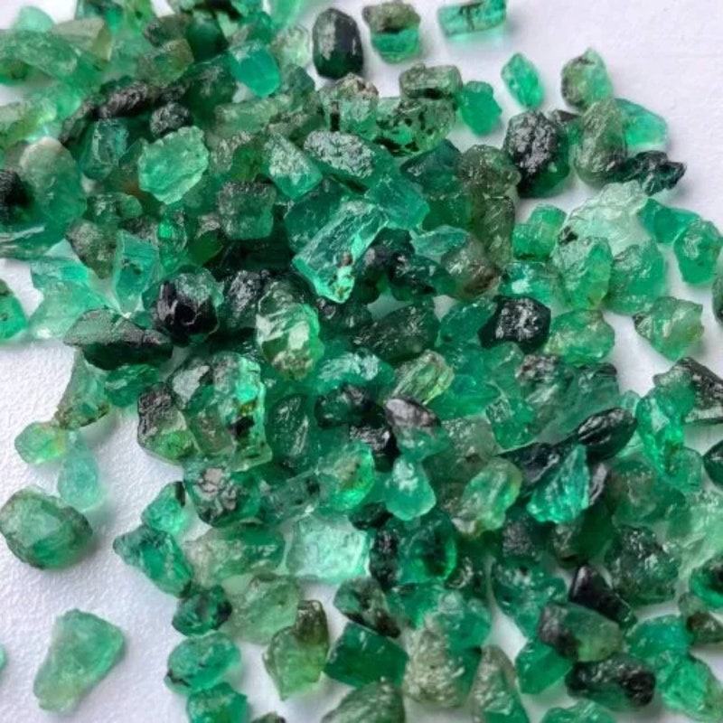 Emerald Raw Gemstones - Etsy UK