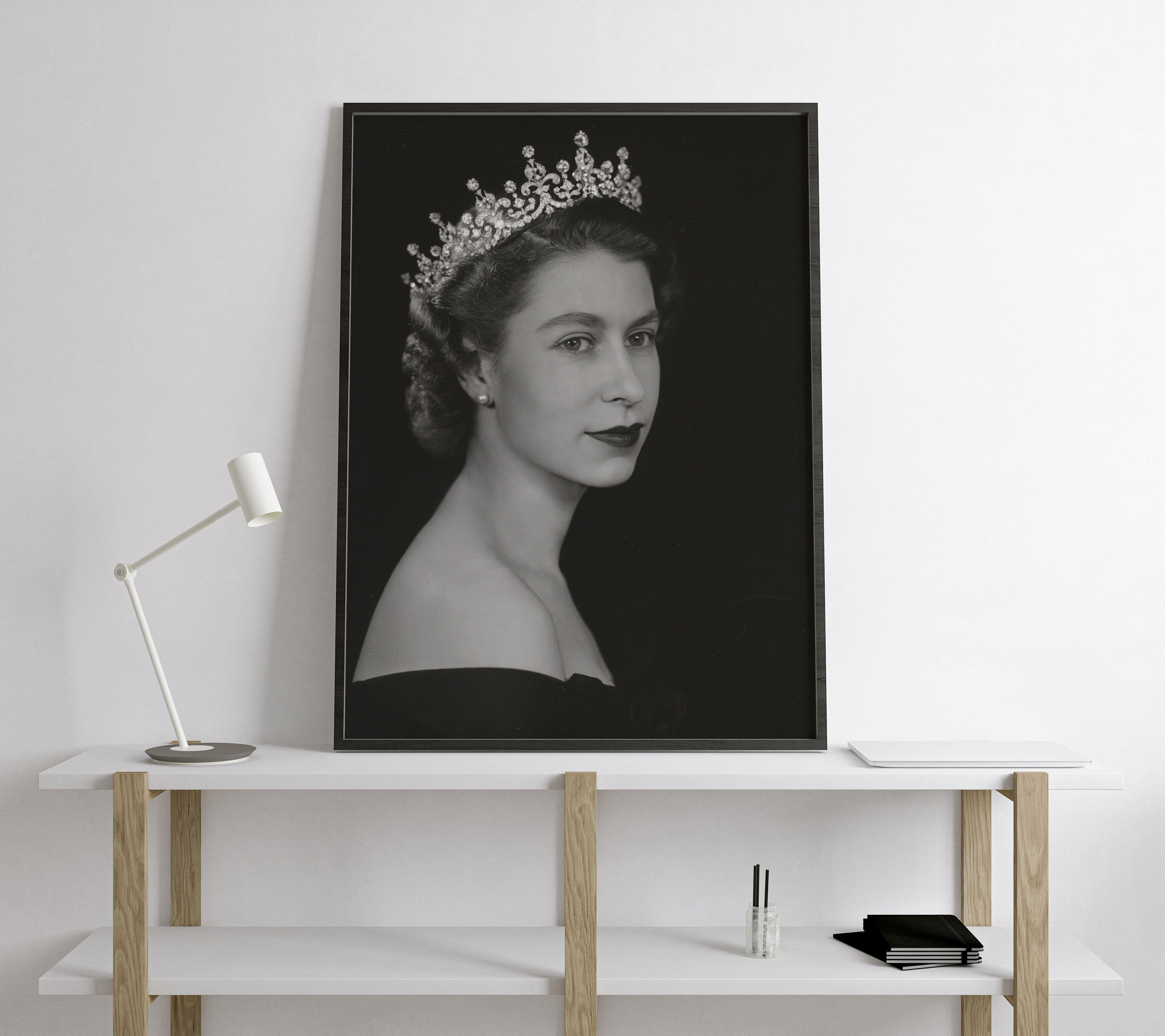 Queen Elizabeth Poster Vintage Print Queen of England Queen - Etsy