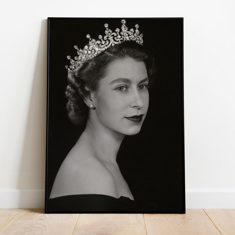 Queen Elizabeth Art - Etsy