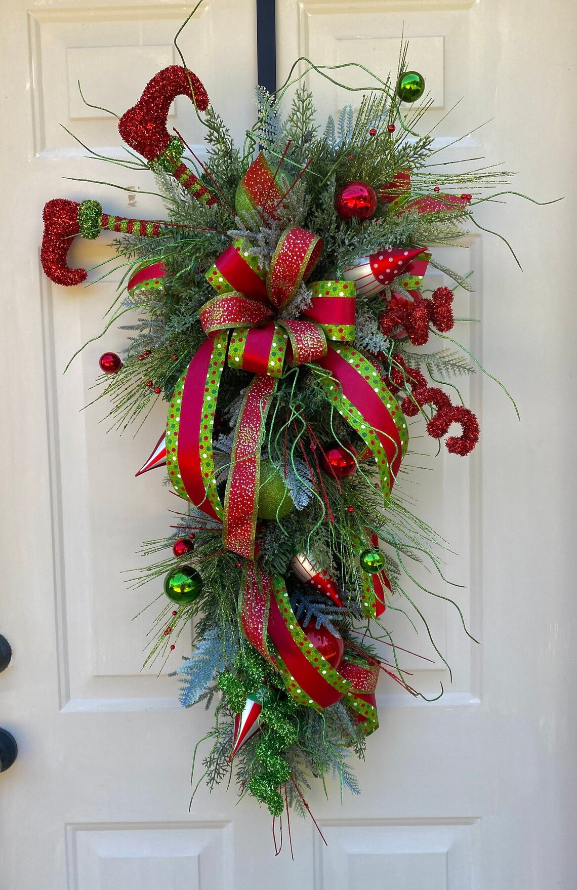 Elf Christmas Swag. Red and Green Christmas Swag, Whimsical Christmas ...