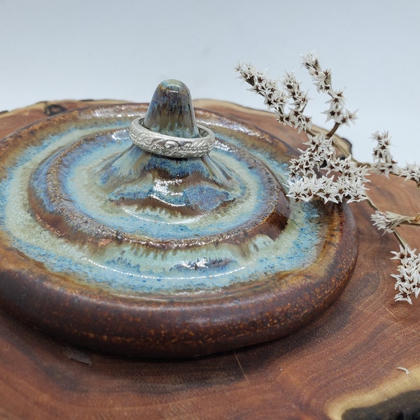 Ceramic Ring Holder - Etsy