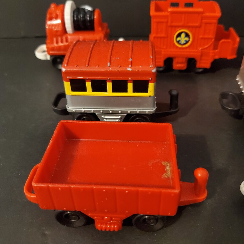 Fisher Price GEOTRAX Train & Cars Red Fire Cars 2003 - Etsy