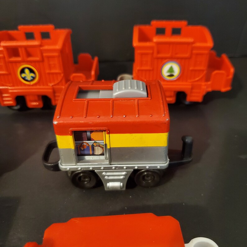 Fisher Price GEOTRAX Train & Cars Red Fire Cars 2003 - Etsy