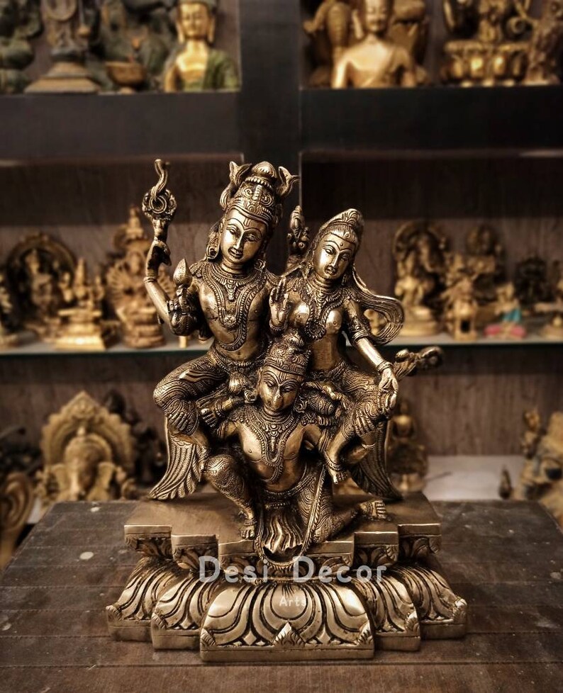 Brass Lakshmi Narayan Idol With Garuda: Vishnu Laxmi Statue - Etsy ...