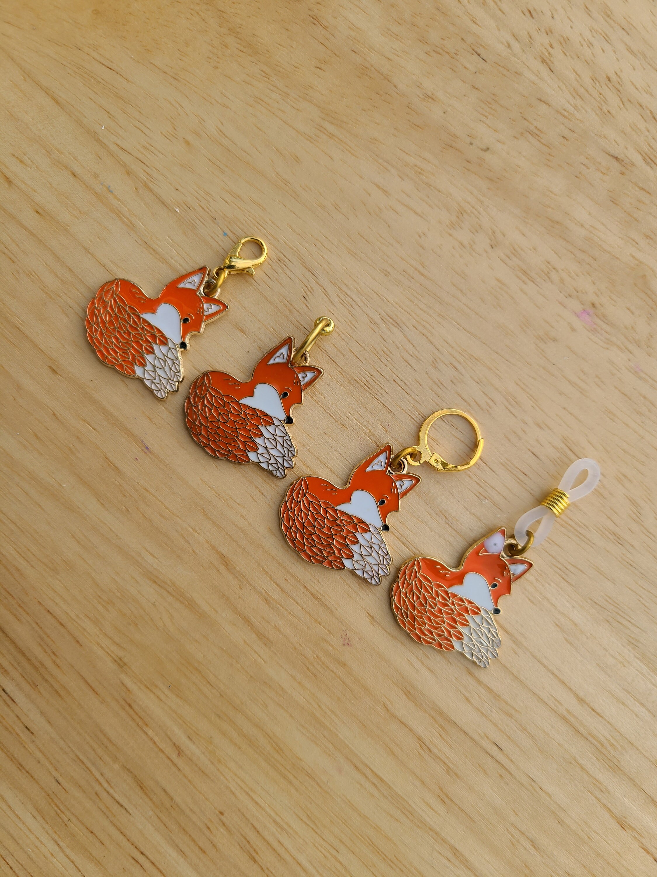 Shy Fox Stitch Marker / Progress Keeper / Needle Hugger / - Etsy