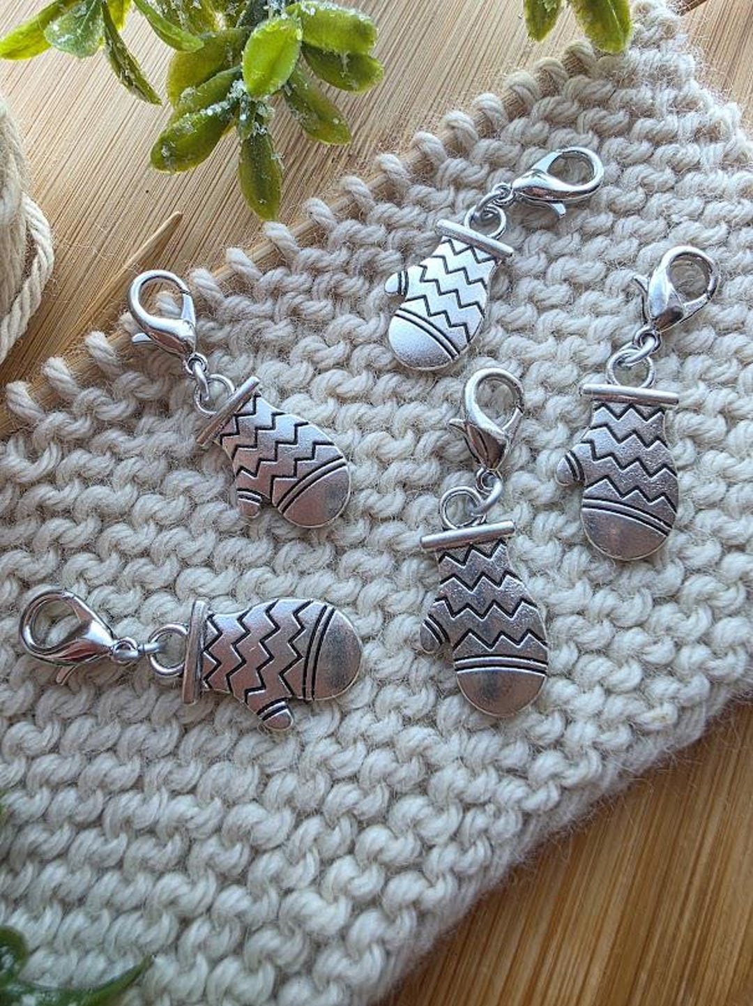 5 Piece Mitten Set - Winter Stitch Marker, Christmas Progress Keeper ...