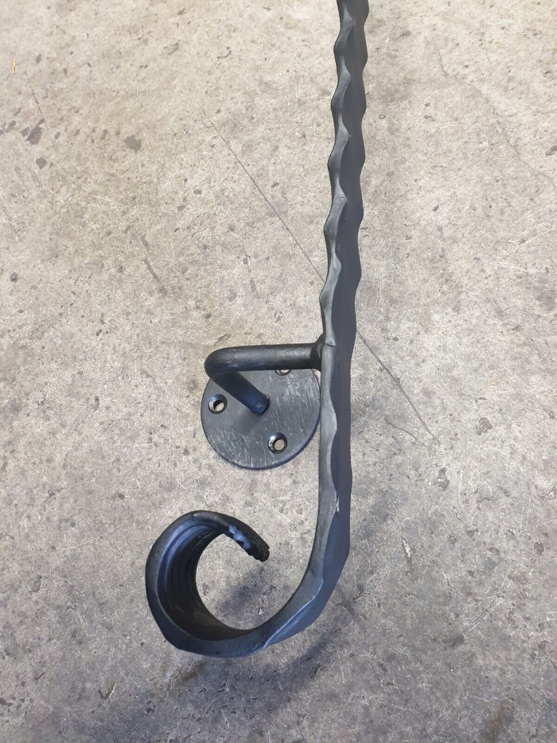 Wall Mounted Handrail for Steps and Slopes Hammered Top Rail Various ...