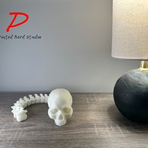 Predator Skull Trophy 3D Printed - Etsy