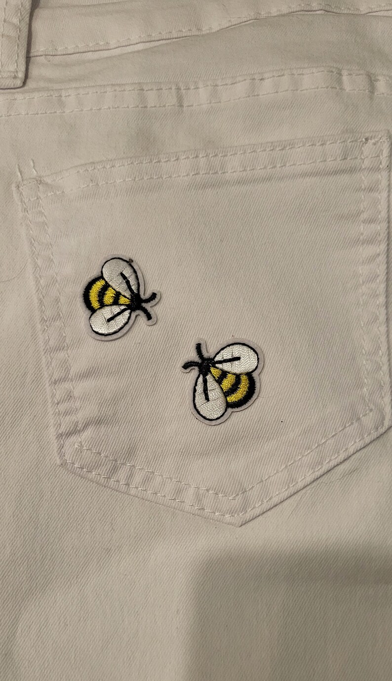 Womens Sz 8 White Embelished Bumble Bee Jeans - Etsy