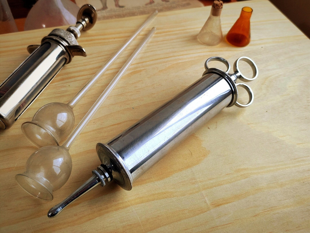 Old Medical Syringe 100 Ml | Antique Metal Syringe | Vintage Medical ...