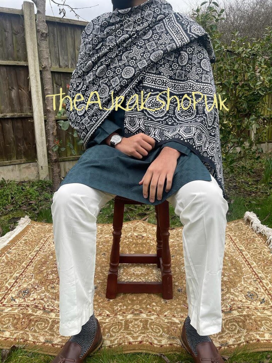 Black Sindhi Shawl Chaddar Scarf - Etsy UK