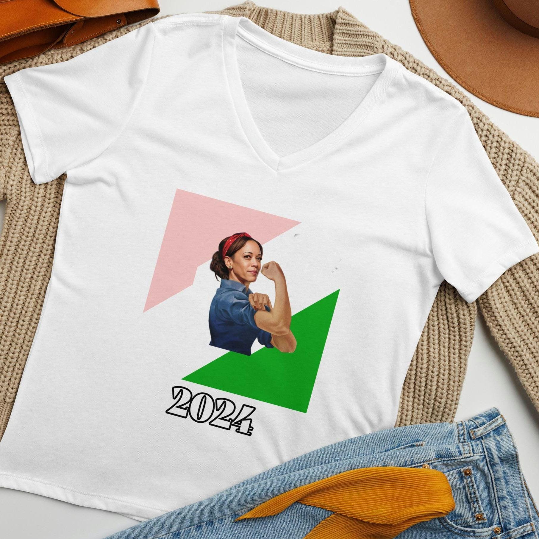 Kamala Harris as Rosie the Riveter 2024 Womens Relaxed V-neck T-shirt ...