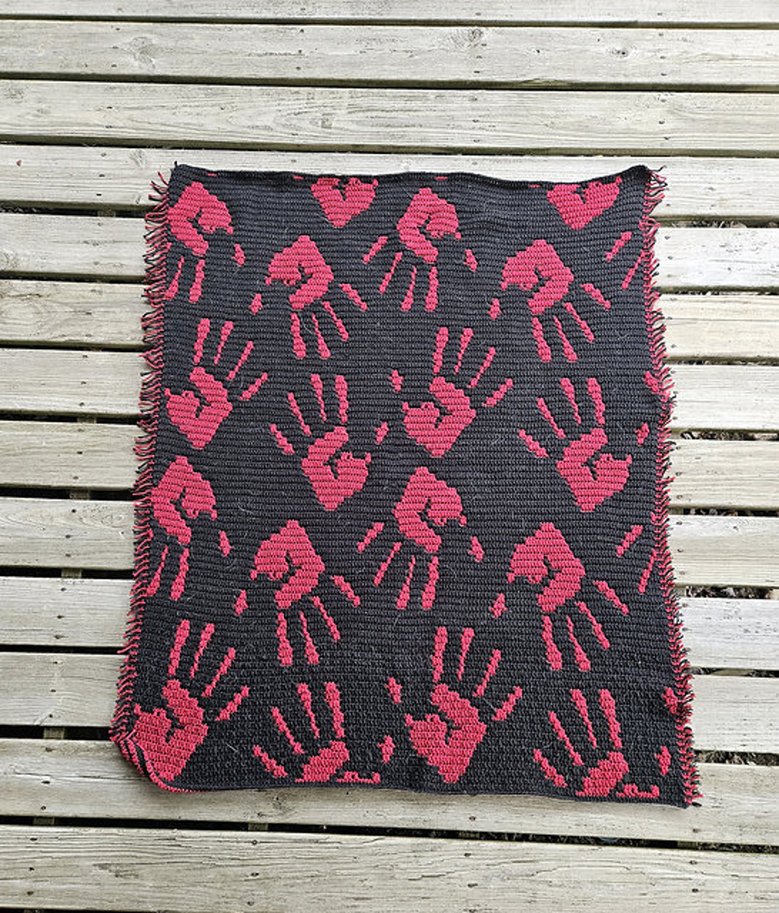 Out of Hand Mosaic Crochet Handprint Blanket Pattern: Beginner Friendly ...